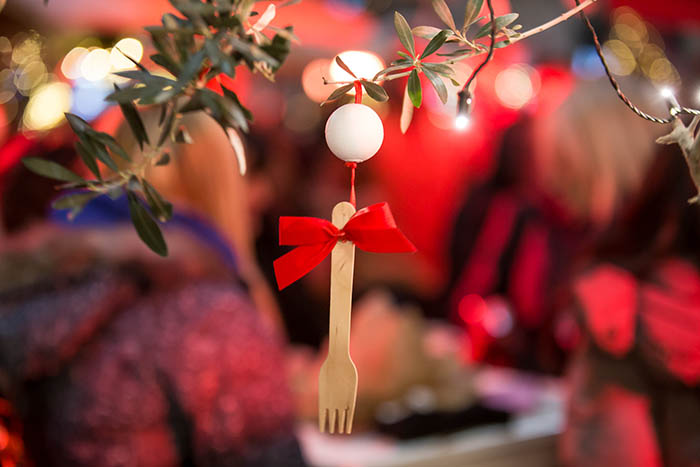Advent u Splitu - zimski akvarel 2019. Posjetite suncem okupani ...